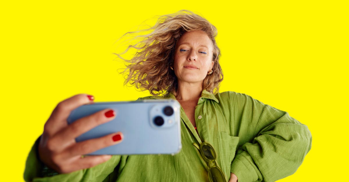 eSIM vs. physical SIM: What’s the difference? | Saily